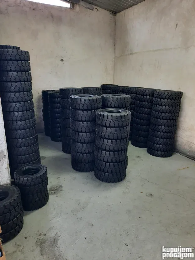 Pune gume za sve vrste viljuskara - KupujemProdajem