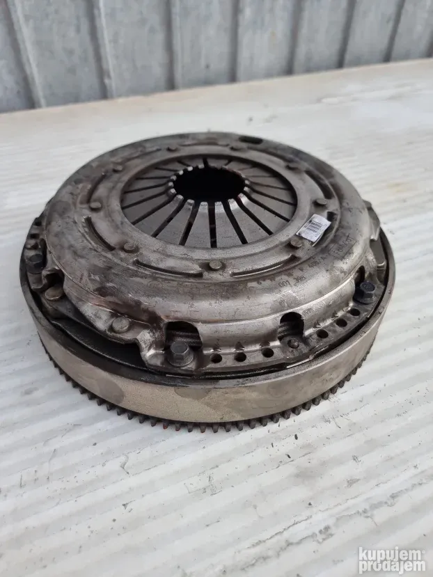 Plivajuci Zamajac set kvacila Volvo 1.6 hdi 84kw - KupujemProdajem