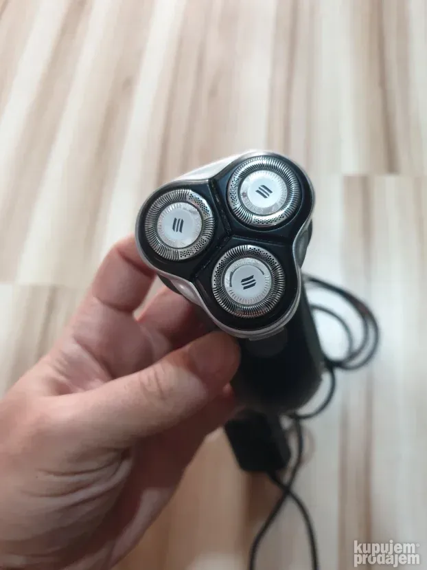 Elektricni Brijac Philips HQ7300 - KupujemProdajem