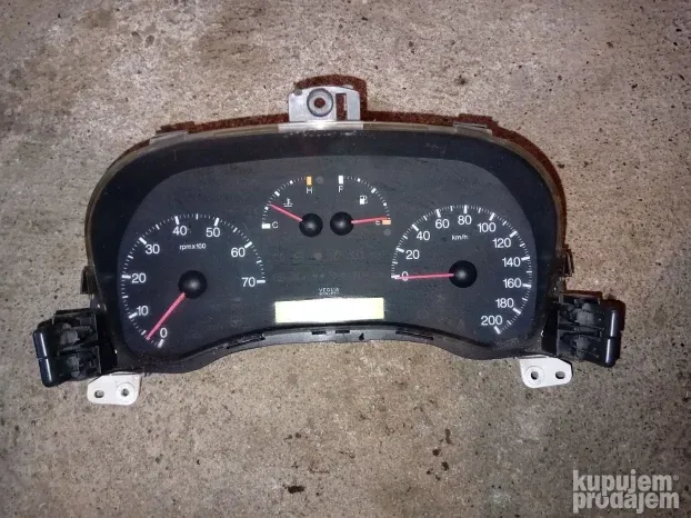 Km sat instrument tabla Fiat Punto 2 Punto 3 - KupujemProdajem