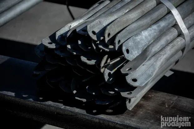 Kosnik - Pocinkovana Cev 52cm Za Plastenike - KupujemProdajem