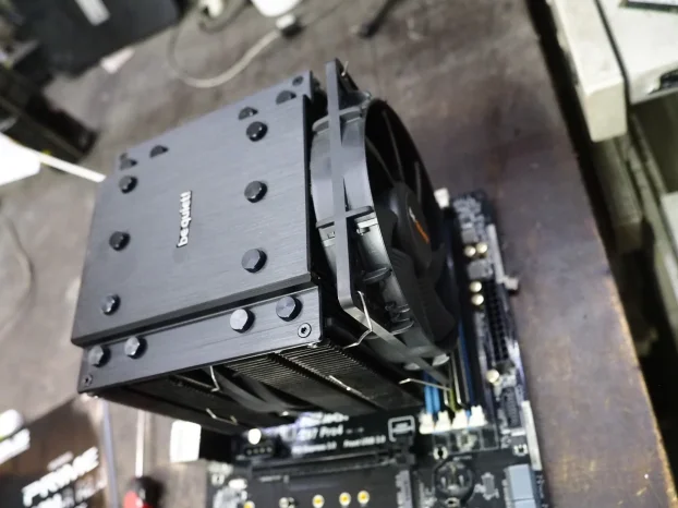 BeQuiet Dark rock Pro vrhunski kuler intel LGA 1151/ 1200 - KupujemProdajem