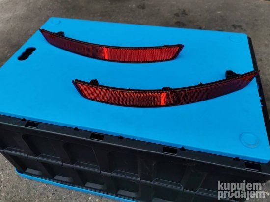 Audi A3 sportback katadiopter blenda macije oko reflektor - KupujemProdajem