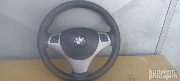 Trokraki volan BMW E90/E91 - KupujemProdajem