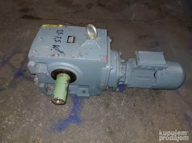 1.5kw 7.5obrtaja elmotor reduktor s kocnicom - KupujemProdajem
