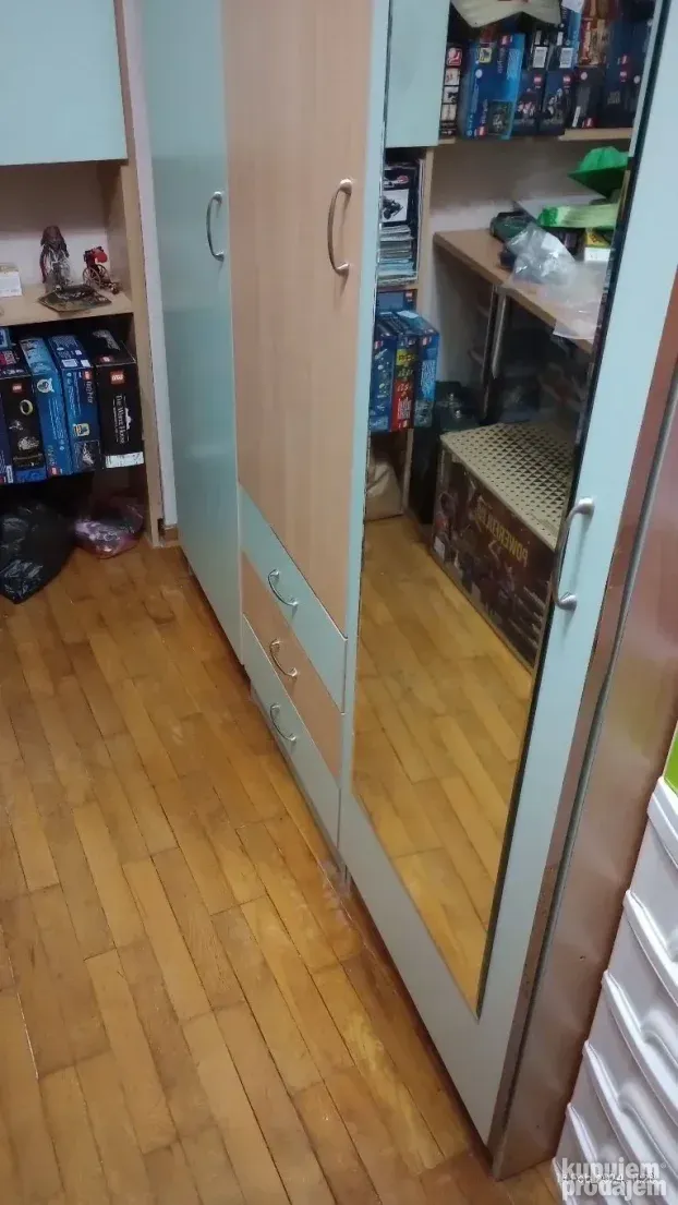 Veliki ormar - KupujemProdajem