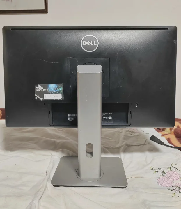 Dell P2414Hb, IPS 24", pivot, DisplayPort, VGA, DVI, USB - KupujemProdajem