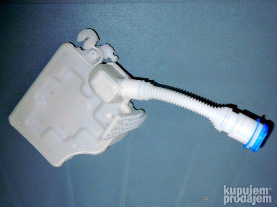 Boca za vodu za brisace Polo 6R 2010-2016 - KupujemProdajem