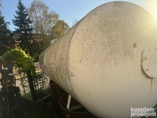 Cisterna za plin 4800litra - KupujemProdajem