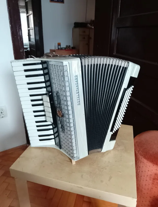 Rojalstandard model Marina 96 b NOVA - KupujemProdajem