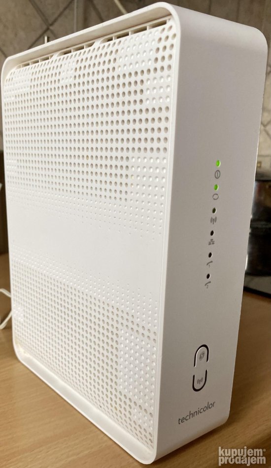 Technicolor CGA2121 DOCSIS 3.0 24x8 Docsis 3.0 Gateway - KupujemProdajem