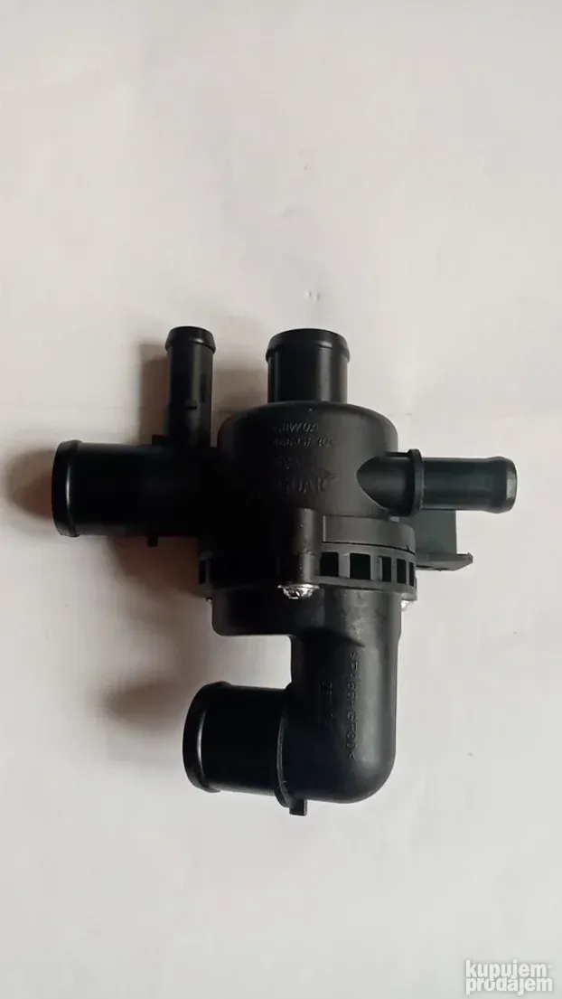 Kućište termostata za Jaguar XJ XF - KupujemProdajem