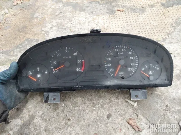 Instrument tabla Peugeot 106 405 806 Pezo Fiat Ulysse km sat - KupujemProdajem