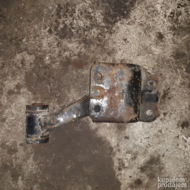 Prednje levo gornje rame viljuska Nissan Primera P11 - KupujemProdajem