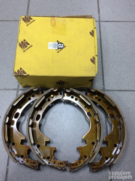 Paknovi NISSAN Pick Up D21 KASHIYAMA - KupujemProdajem