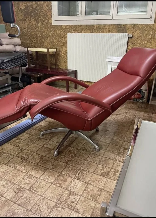 Relax fotelja od prave kože - KupujemProdajem