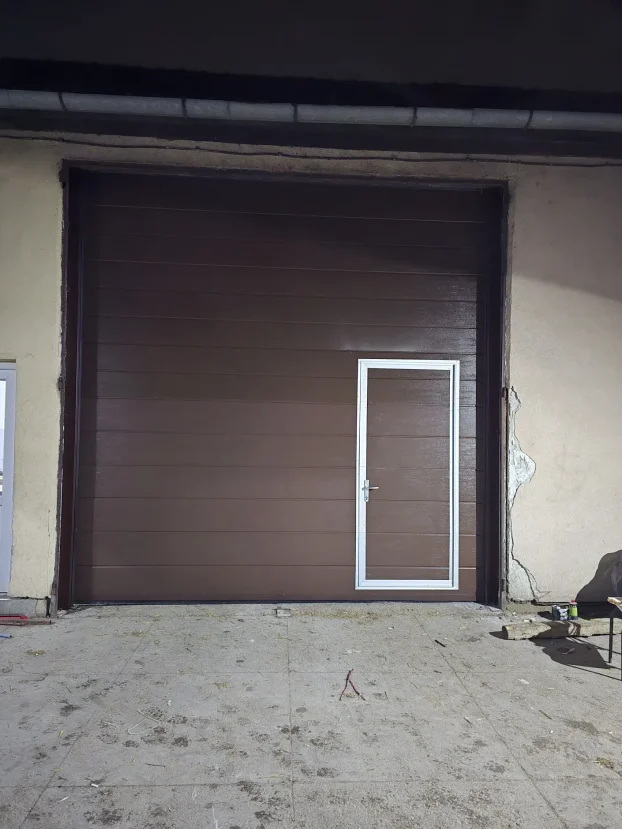 Segmentna garazna vrata - KupujemProdajem