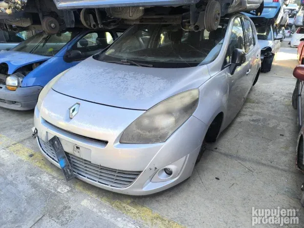 Prednji trap Renault Scenic 3 20c09-2013 - KupujemProdajem