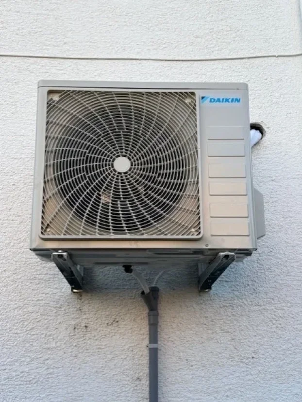 Daikin Inverter 24000 WI-FI sa ugradnjom - KupujemProdajem