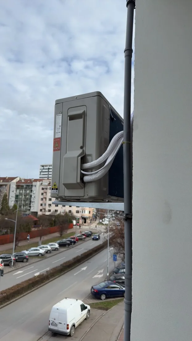 Daikin Inverter 24000 WI-FI sa ugradnjom - KupujemProdajem