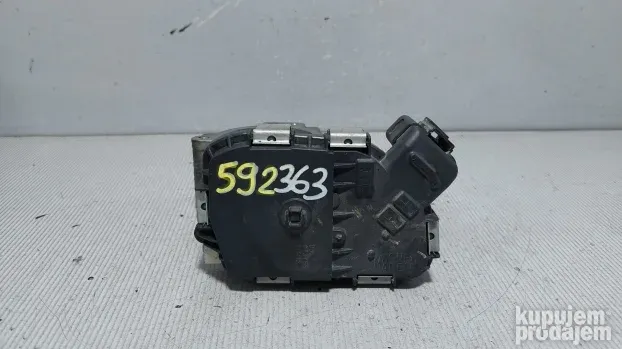 592363 Dozer Klapna Skoda Fabia > 14- 04B128063K - KupujemProdajem