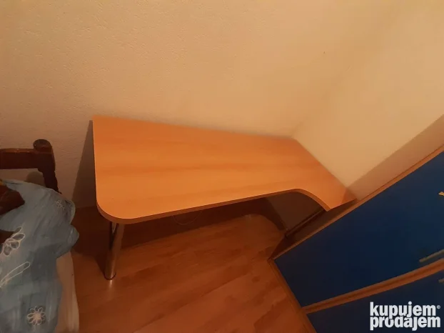 Ugaoni radni sto - KupujemProdajem