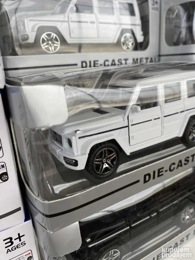 Mercedes G klasa repika igracka za decake metalni autic 1:36 ...