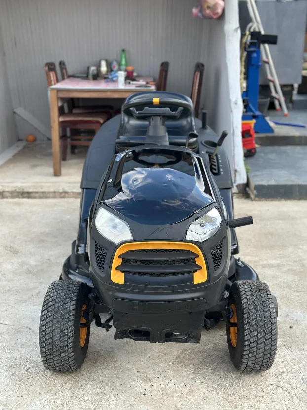 Traktor kosilica husqvarna mchulov 12.5ks automatik - KupujemProdajem