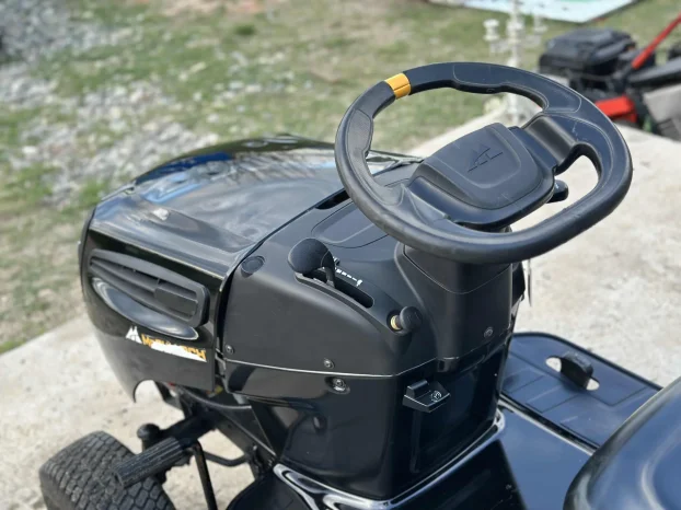 Traktor kosilica husqvarna mchulov 12.5ks automatik - KupujemProdajem