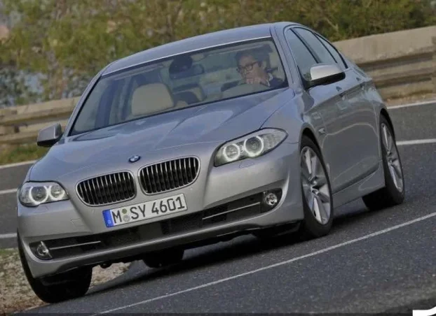 delovi za bmw f10 i f11 - KupujemProdajem