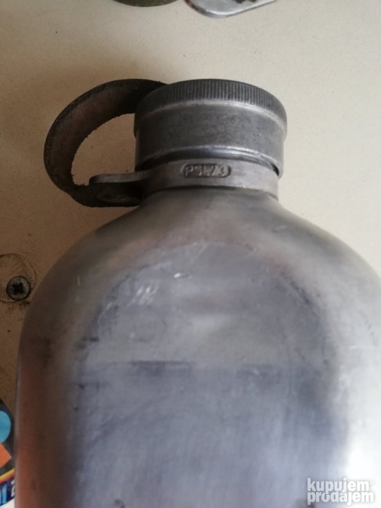 Nemačka vojna manjerka i porcije sa čuturom - KupujemProdajem