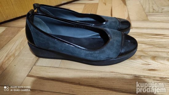 LABRADOR sandale br.40 - KupujemProdajem