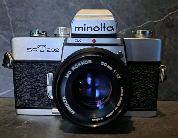 Minolta SRT 202 + Minolta MD Rokkor 50mm f/1.7 - KupujemProdajem