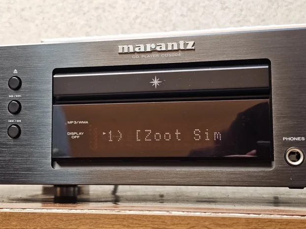 Marantz CD 5004 + daljinski - KupujemProdajem