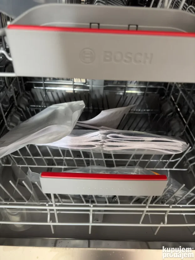 Bosch ugradna masina za pranje sudova - KupujemProdajem