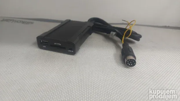 Volvo usb sd adapter za muziku - KupujemProdajem