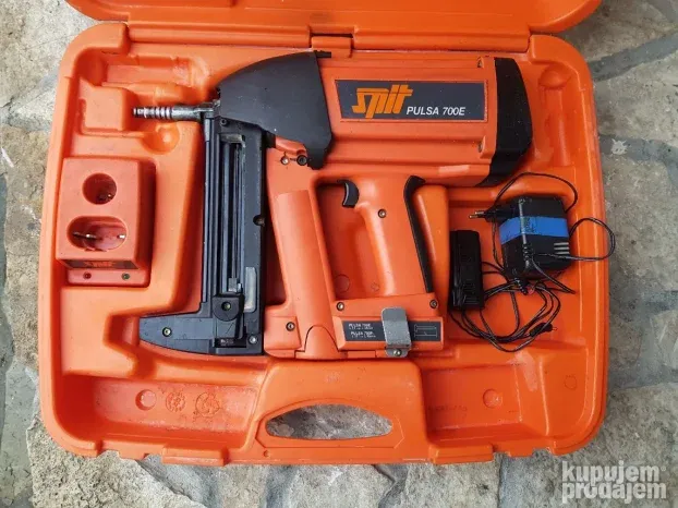 Spit pulsa 700 E-pistolj za eksere u beton i metal - KupujemProdajem