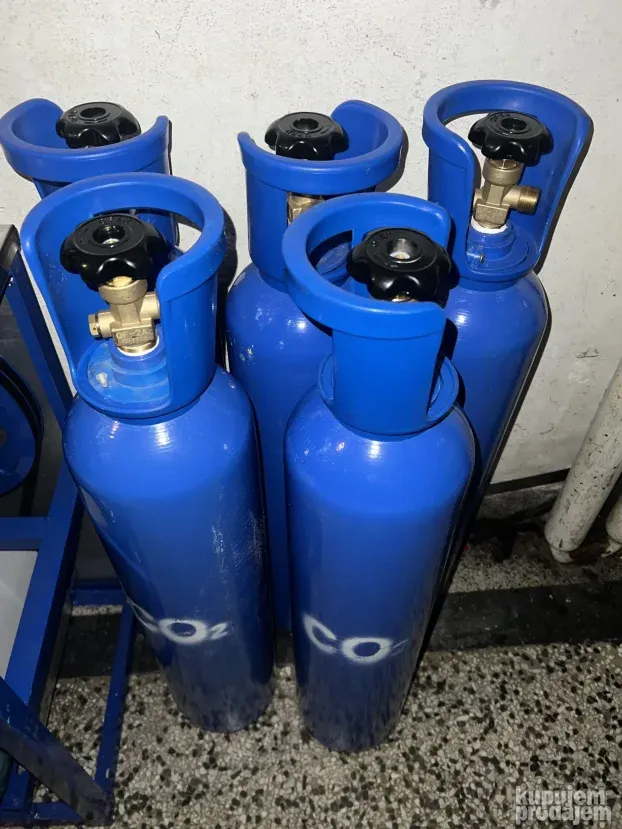 Boce co2 10l pune gasa - KupujemProdajem