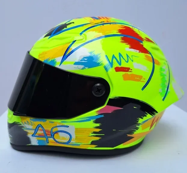 Mini ukrasne makete MOTO GP kacige mod.13- N O V O - KupujemProdajem