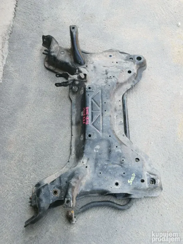 Prednji trap Peugeot 5008 2009-2016 - KupujemProdajem