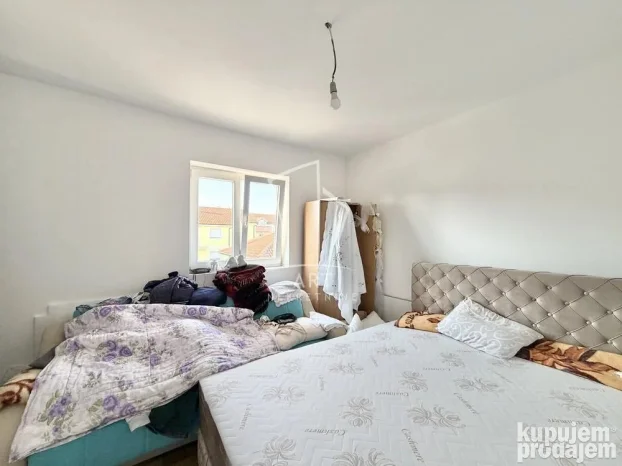 Viktora Kina, Borča, Palilula, Beograd - KupujemProdajem