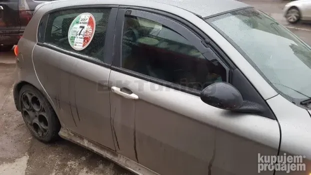 Bočni vetrobrani Team HEKO Alfa 147 (2001+) 5D sva 4 - KupujemProdajem