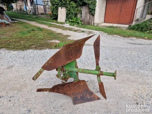 Plug prevrtac Imt 509 Veliki Labin Veliki Goldoni - KupujemProdajem