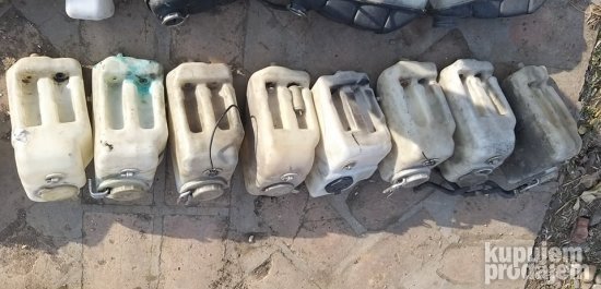 mercedes 124 boca za vodu - KupujemProdajem