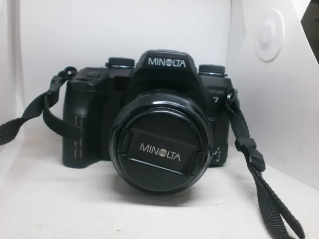 Minolta Maxxum Dynax alpha 7 a-7 a-7 SLR Film Camera - KupujemProdajem