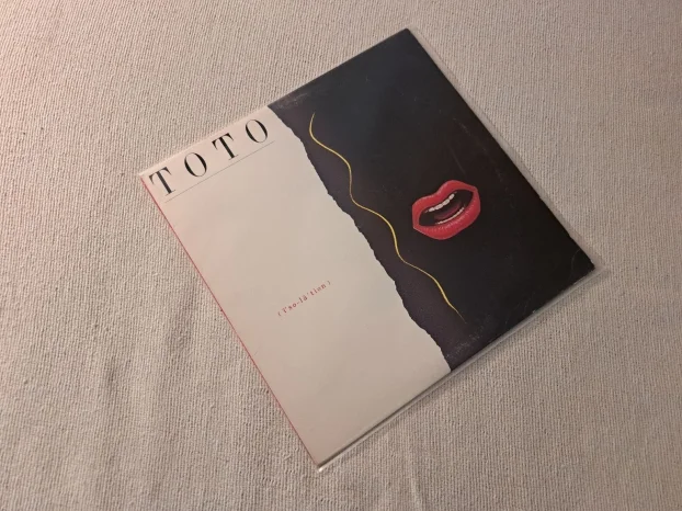 Toto - Isolation (USA press 1984) - KupujemProdajem