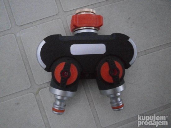 razdelnik s adapterom za slavinu za zalijevanje vrta - KupujemProdajem