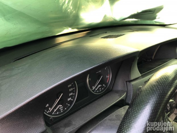 BMW E90 E91 instrument tabla bez oštećenja + airbag table - KupujemProdajem