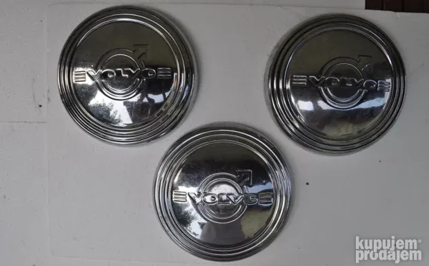 Volvo originalni stari metalni poklopci za felne - cep - KupujemProdajem