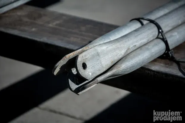 Kosnik - Pocinkovana Cev 91cm Za Plastenike - KupujemProdajem